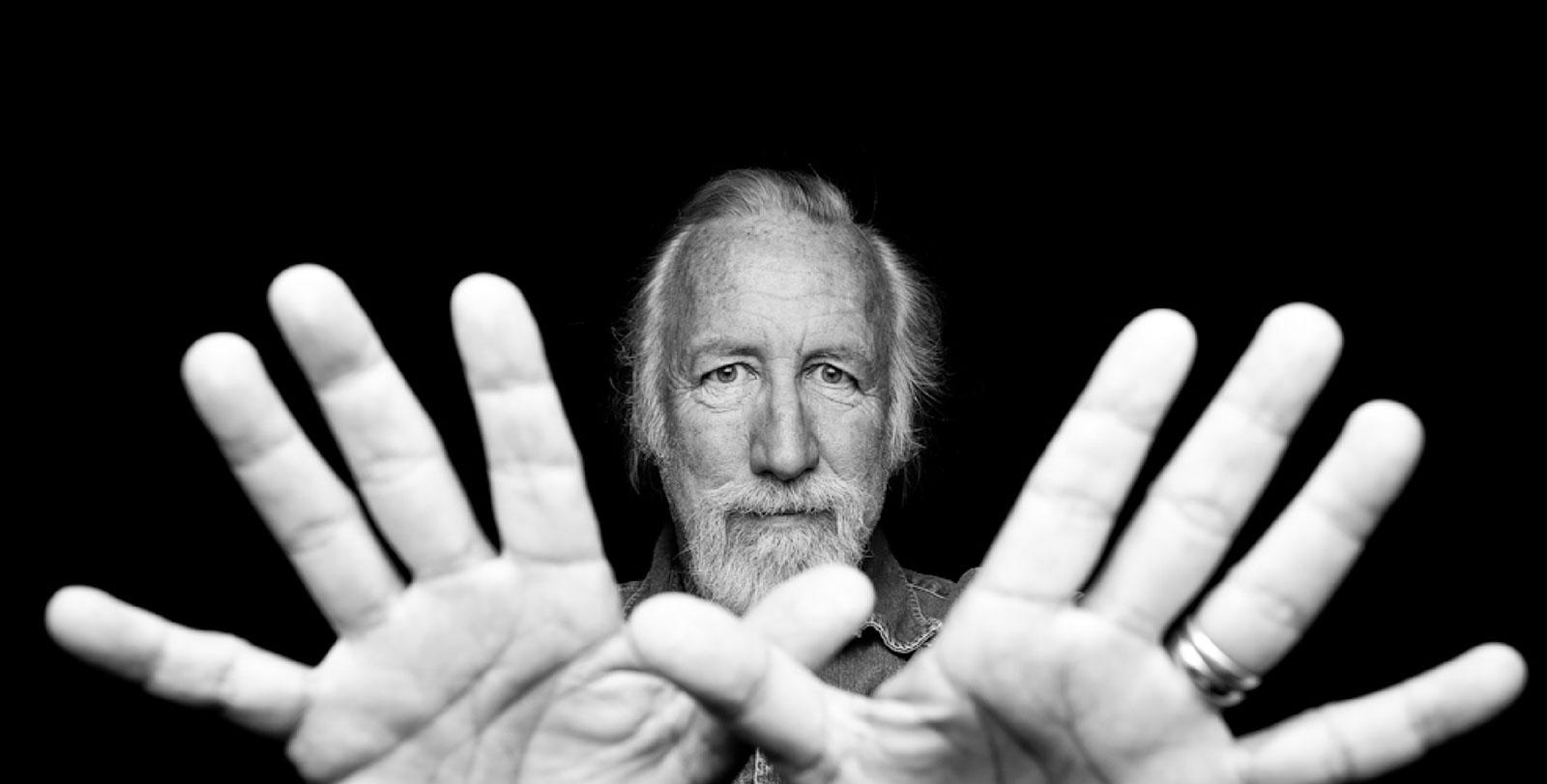 Lee Clow Retires From TBWA With One Last Parting Gift to Advertising ...